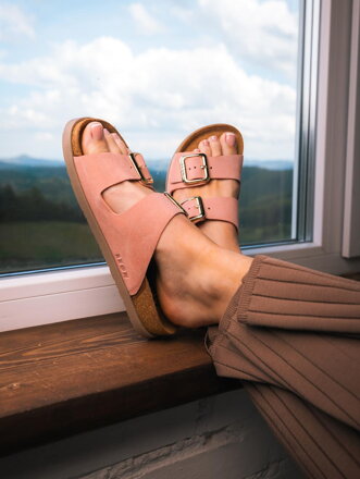 Leon 6013 Dámska zdravotná celokožená obuv s prackou